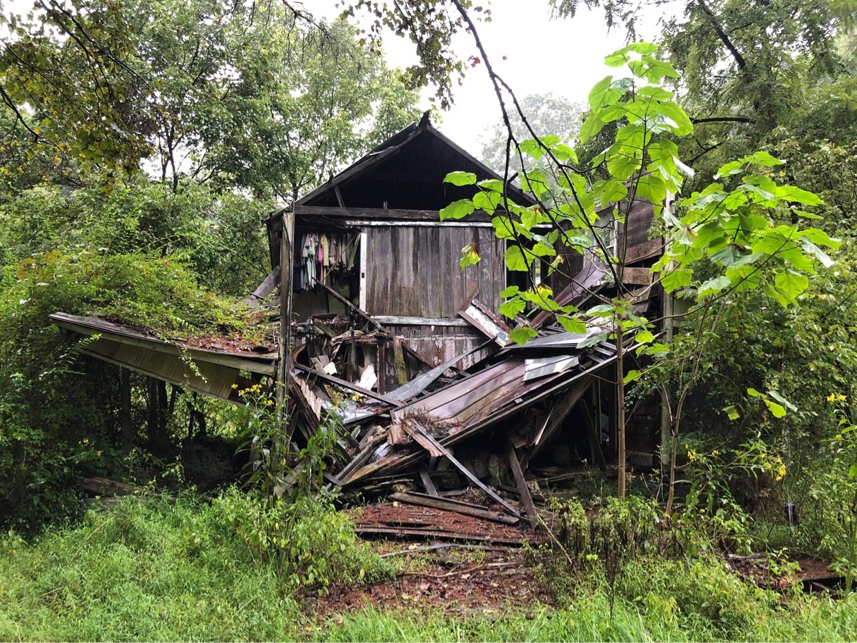 Local Collector Opens Vintage Clothing Store in Downtown Akron ...